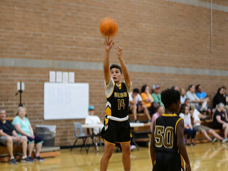 Basketball Program - Gilbert Hoops Club